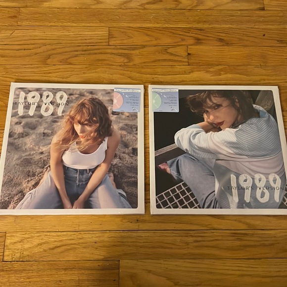 Taylor Swift | Other | 2 989 Taylors Version Limited Edition Vinyl Lps ...